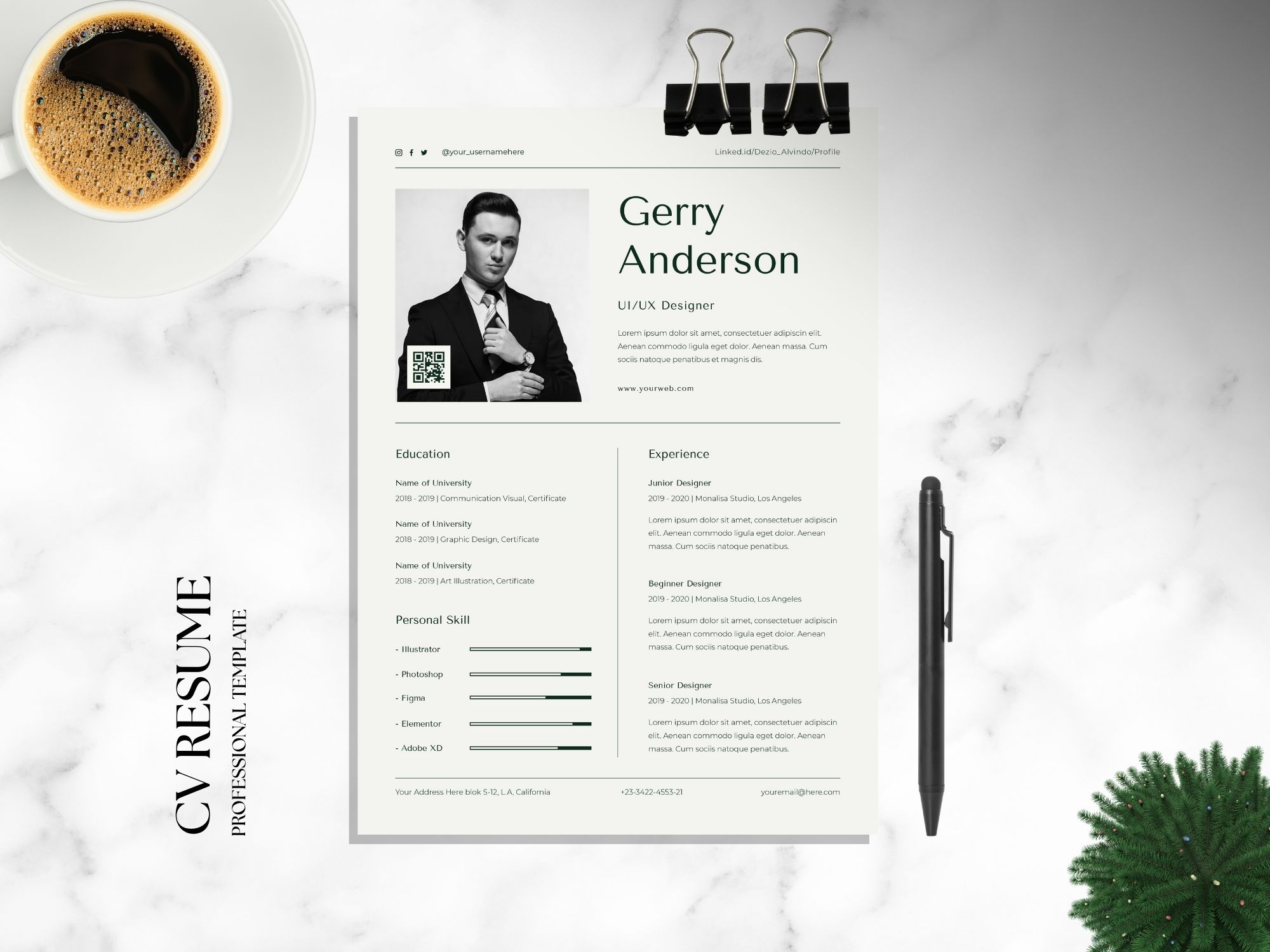 White Minimalist Resume Template - Vixbee